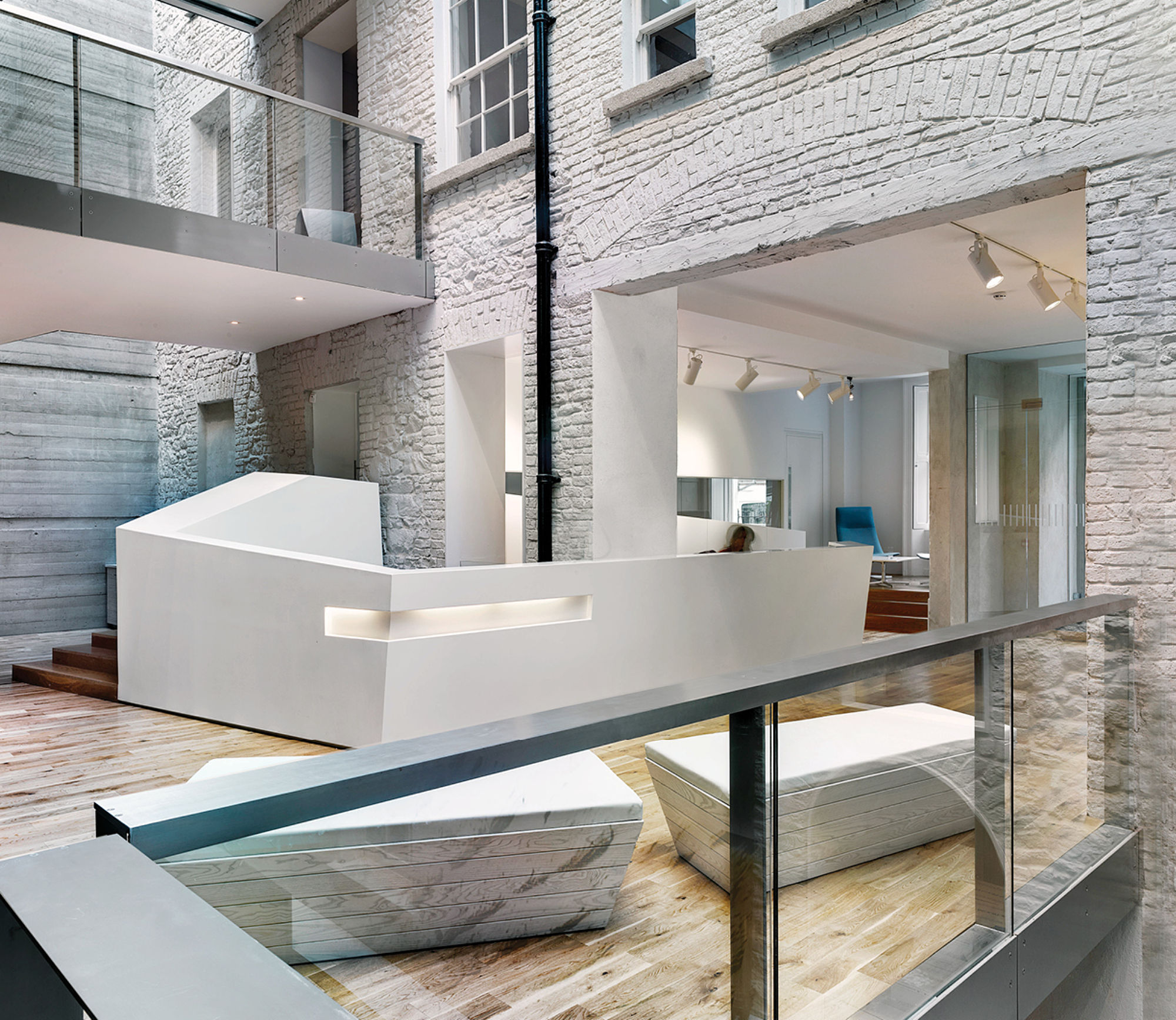 Henry J Lyons | Architecture + Interiors